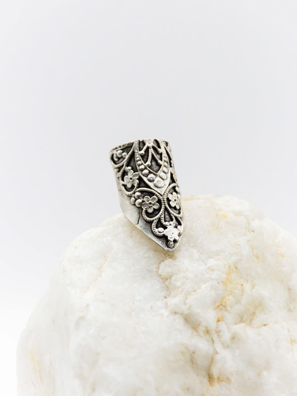 Floral Ring – Flock Fashion & Accessories